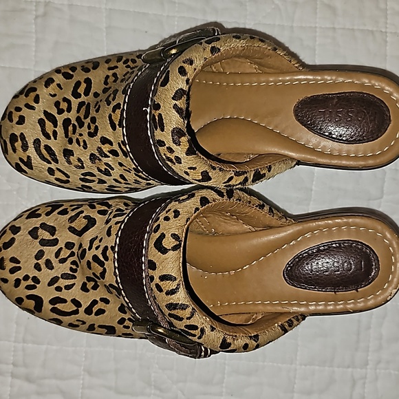 Fossil | Shoes | Fossil Clogs Vintage Leather Cowhide Upper Leopard ...